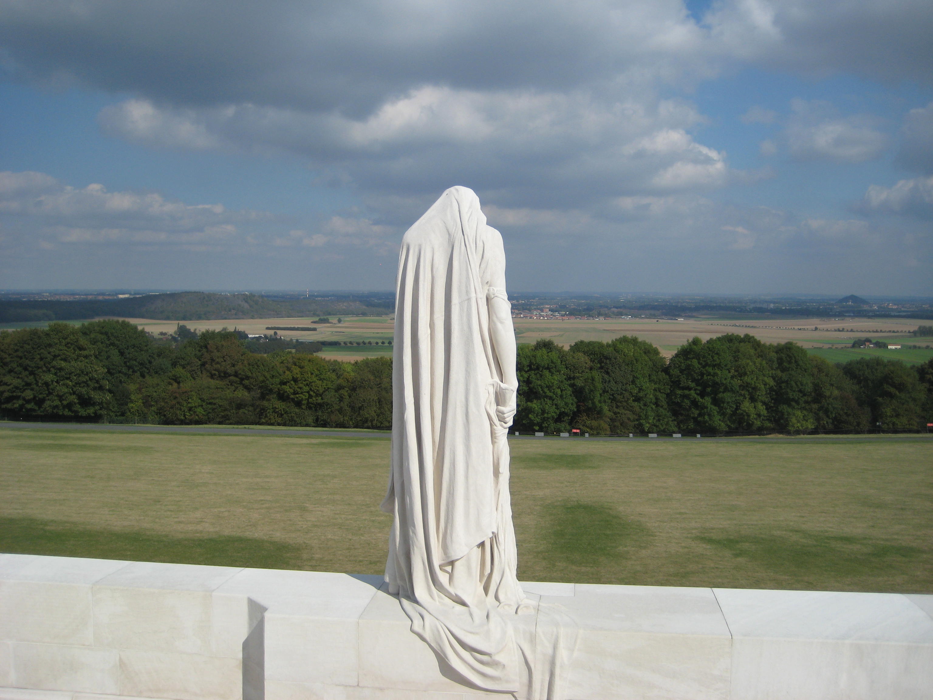 100 years – Skirl | Dan Dickinson